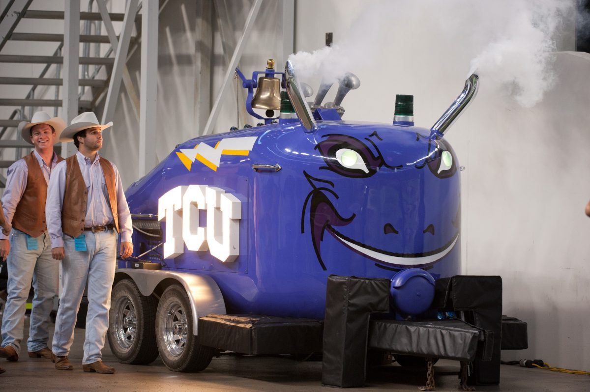 Hhwaaaaaaaaaah! The Frog Horn! - TCU Magazine