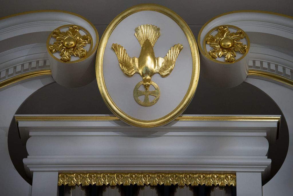 Organist Elisa Bickers Knows Her Instrument - TCU Magazine