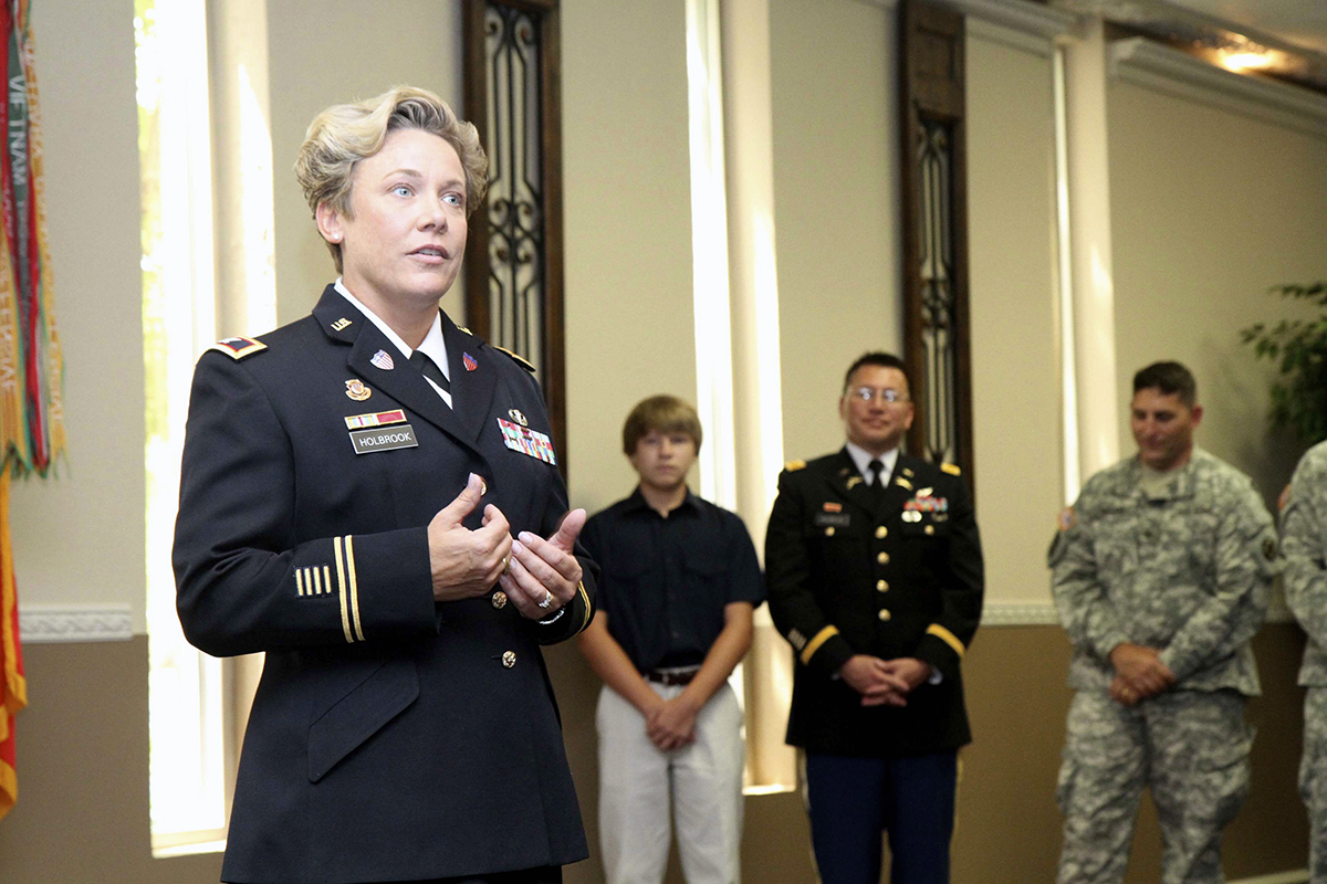 Veteran Angie Holbrook Is a Leader - TCU Magazine