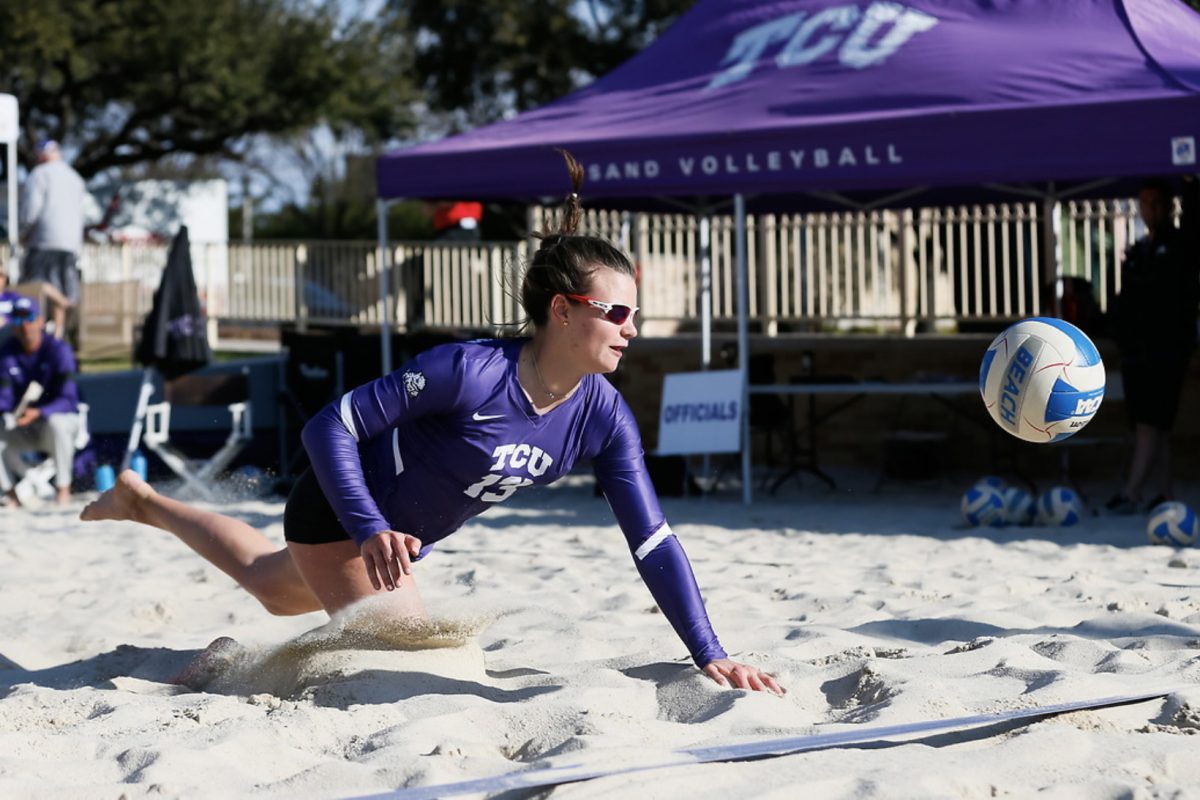 Daniela Álvarez Brings Force to Beach Volleyball Team - TCU Magazine