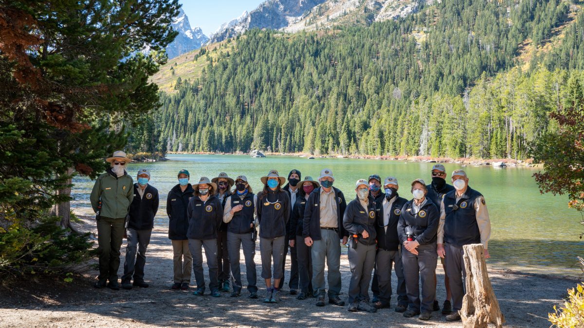 Jess Erwin Saves Bears at Grand Teton National Park - TCU Magazine