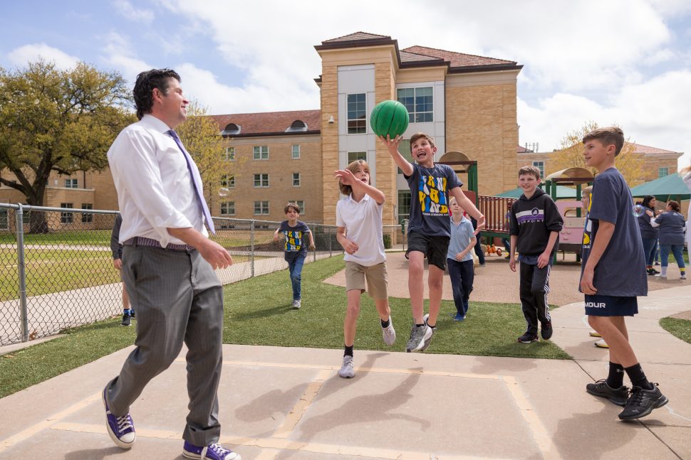 Building Connections on Campus - TCU Magazine